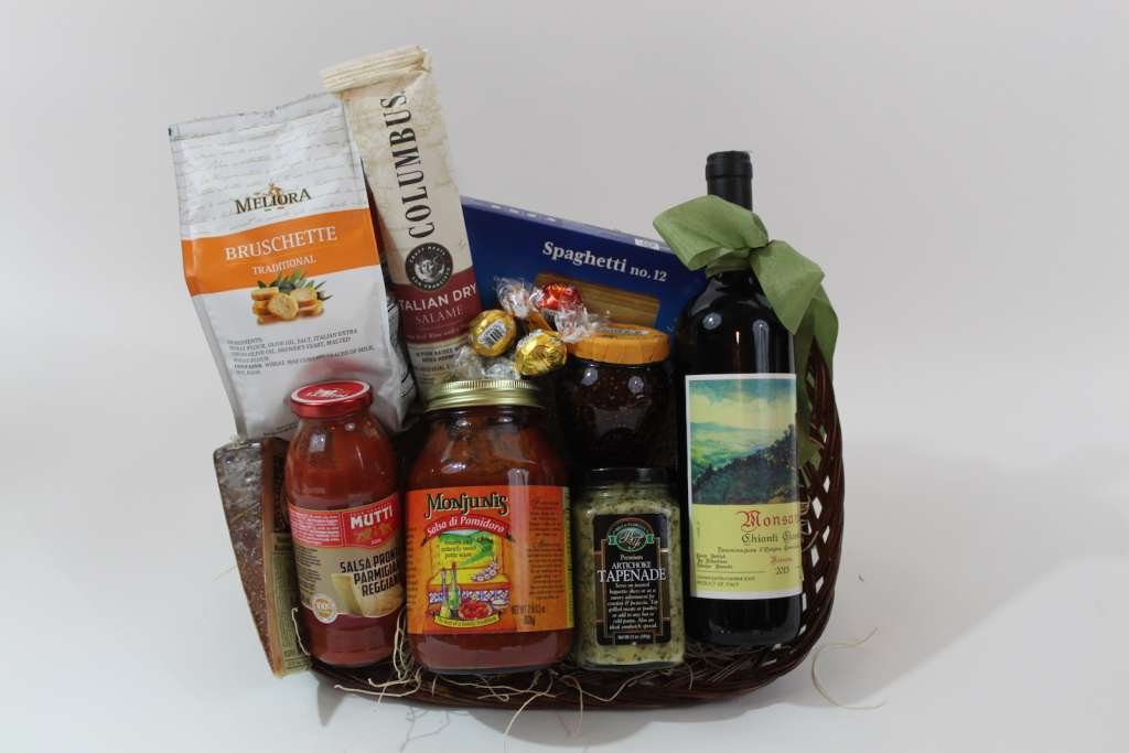 Gift Baskets – Maxwell's Market